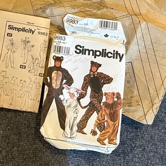 Simplicity | Holiday | Vintage Simplicity Sewing Pattern 9983 Aa Adult ...